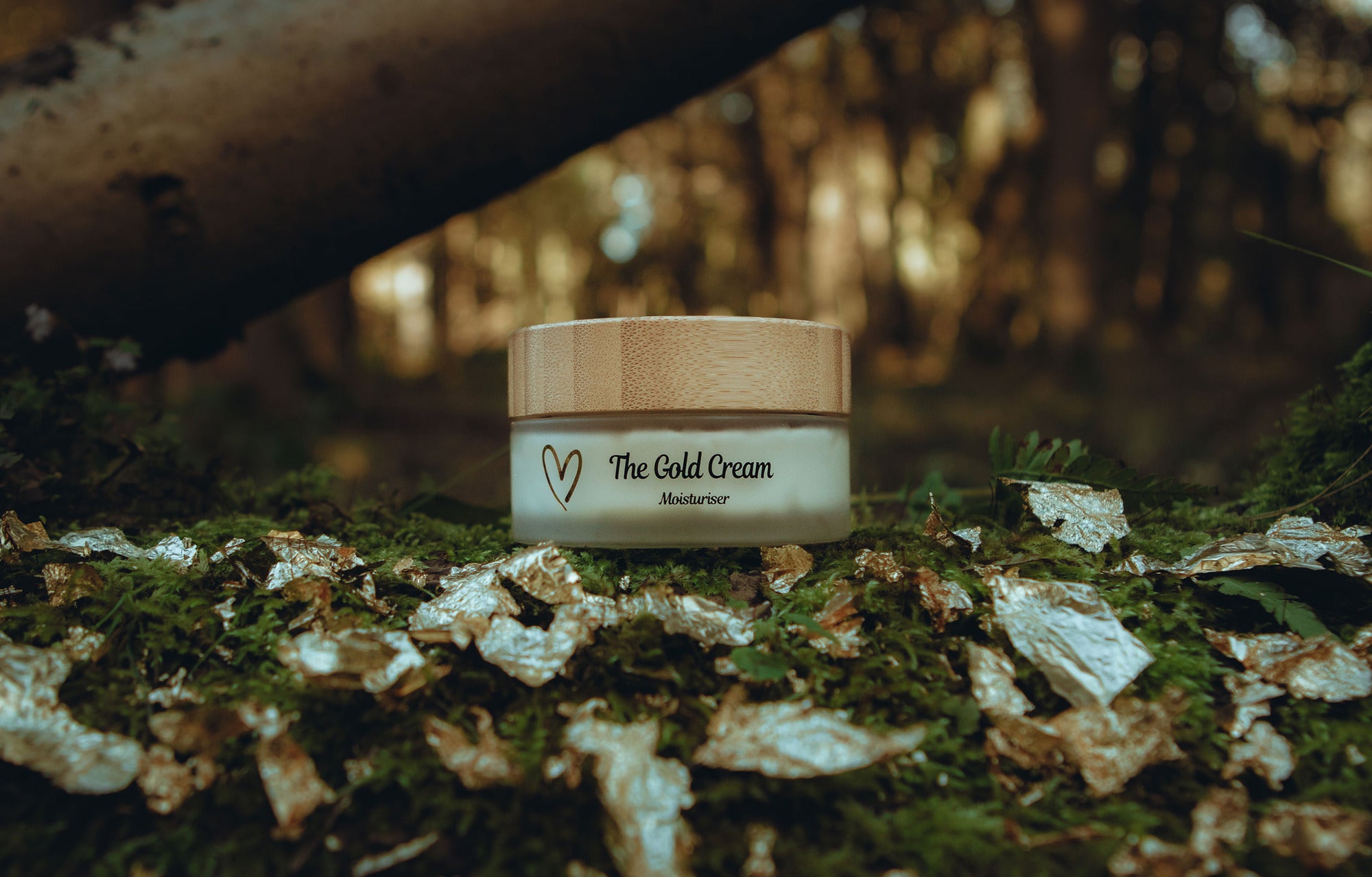 Gold Cream | Skincare Cream Containing 24k Gold Leaf To Brighten Skin ...