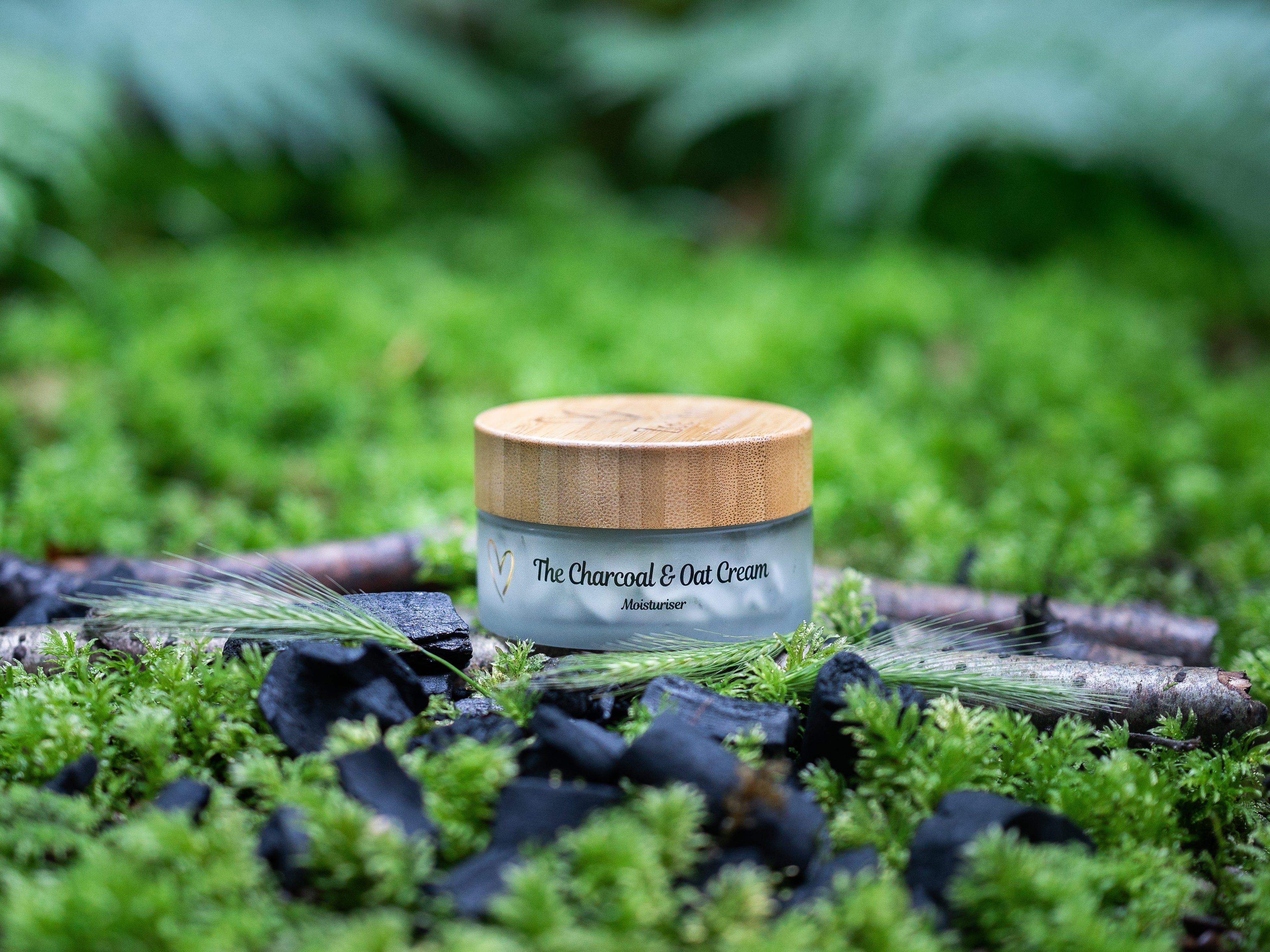 Charcoal & Oat Cream | Vegan-Friendly Moisturising Skincare – Zoe Bee ...