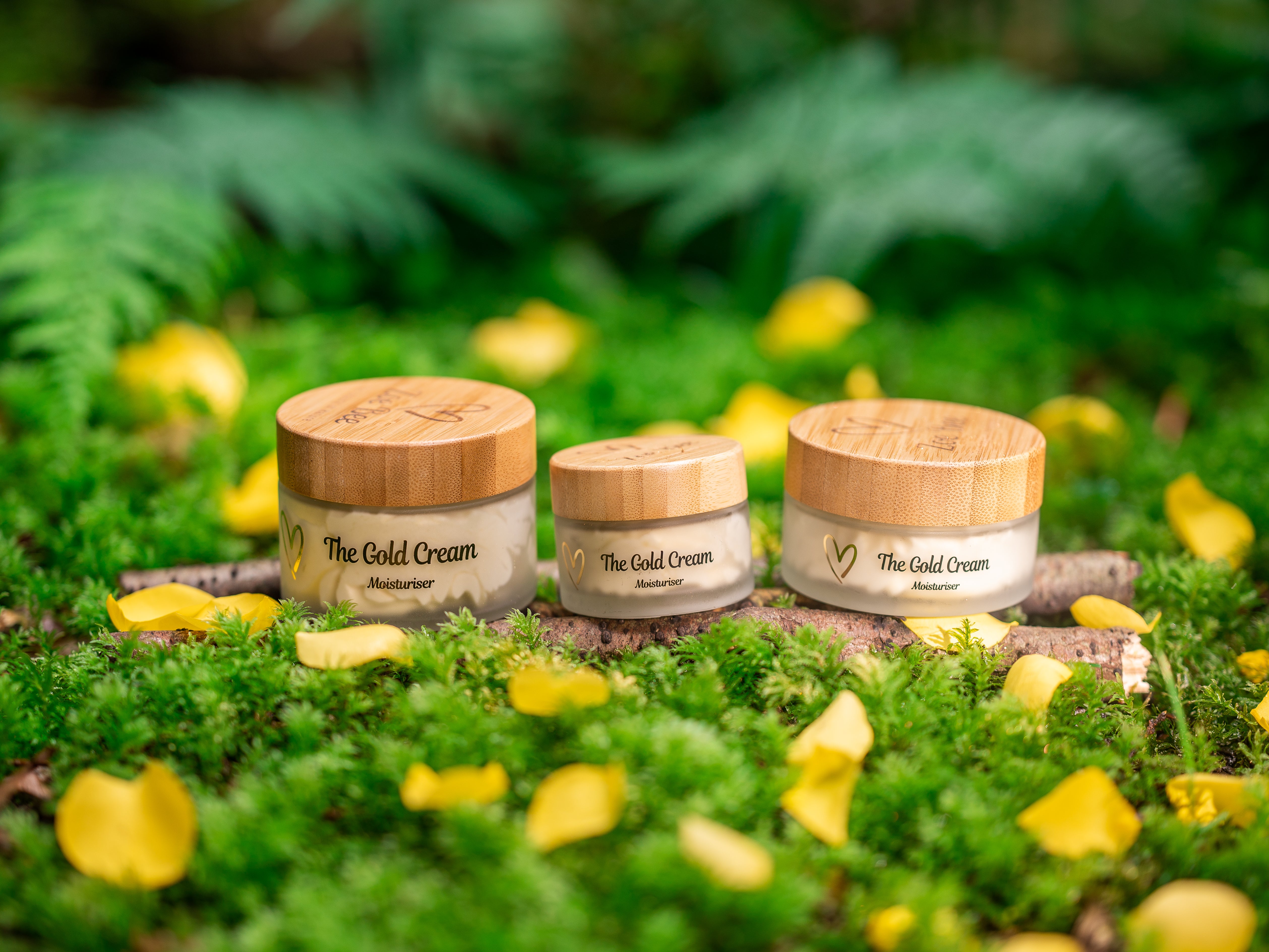 Gold Cream | Skincare Cream Containing 24k Gold Leaf To Brighten Skin ...